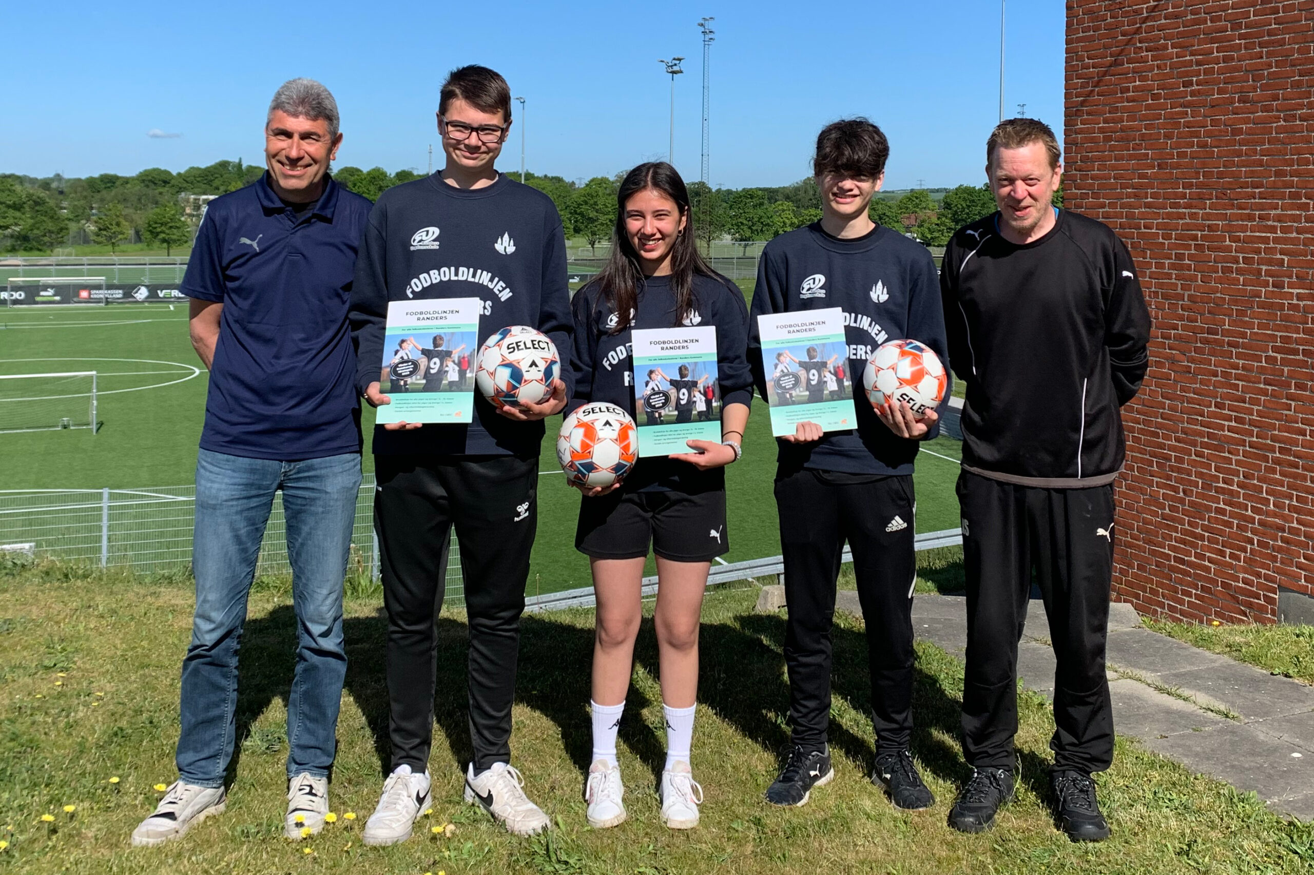 Tre folkeskoleelever uddannet til diplomtrænere - Randers Netavis